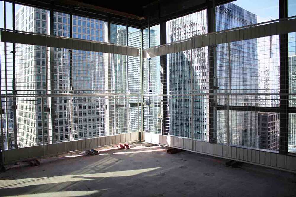 Full height Edge Protection at London's Canary Wharf Haki