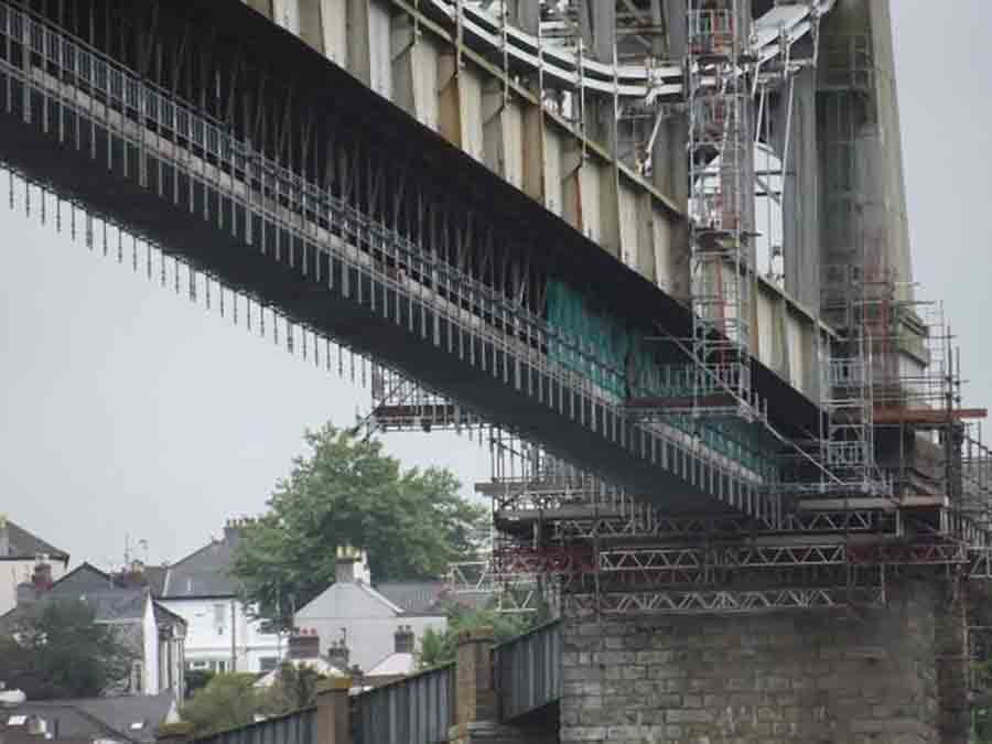 Bespoke Platforms Haki