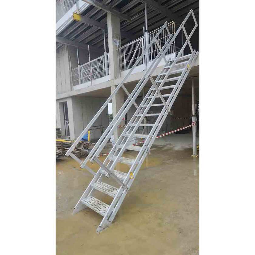 Aluminium 15 Step Stairway with Handrails Haki